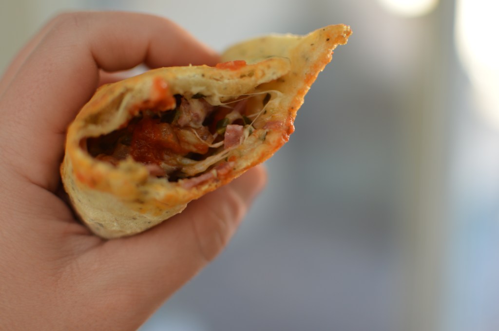 Skinny Mini Calzones | Karolina's Kitchen